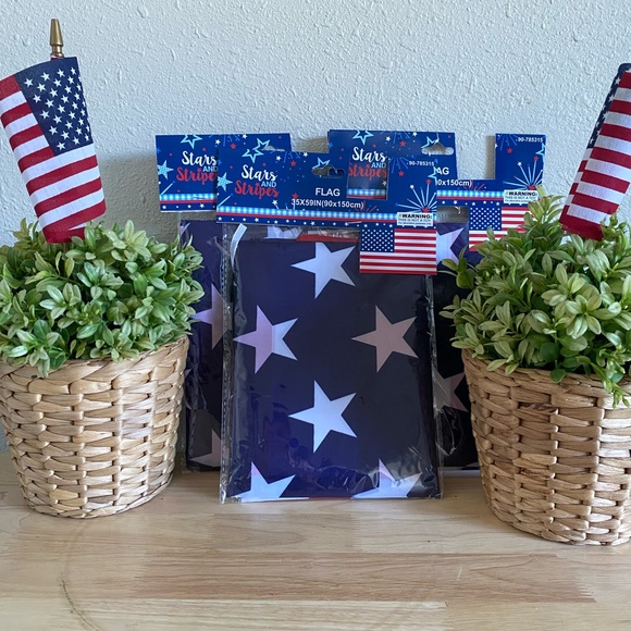 Target | Holiday | New Three Usa Flags | Poshmark